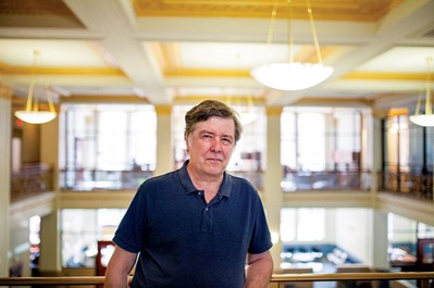 John Henneberger helps the poor solve problems from housing to voting ...