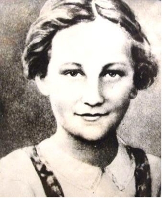 Zoya Kosmodemyanskaya | MY HERO