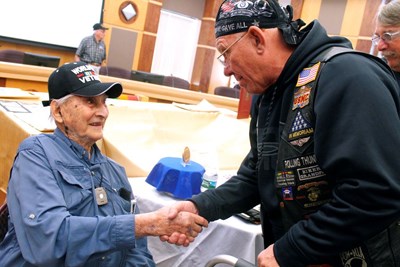World War II intelligence officer gets congressional medal | MY HERO