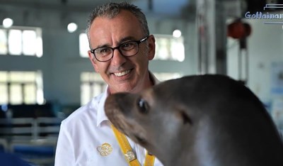 British Steve Hearn and His Stories with Ocean Animals in Hainan | MY HERO