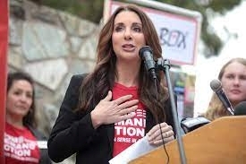 Shannon Watts: A Driving Force Behind Gun Violence Prevention | MY HERO